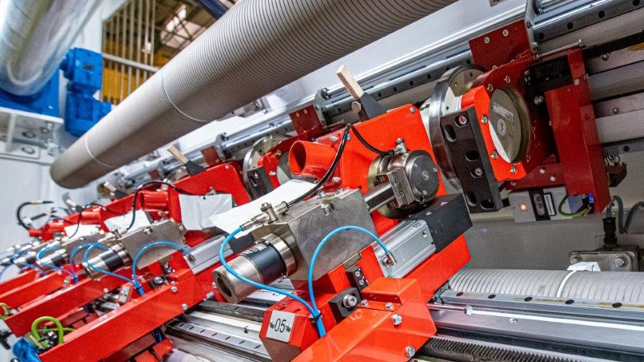 Three new A.Celli E-WIND® P-100 Paper Rewinders in Laos